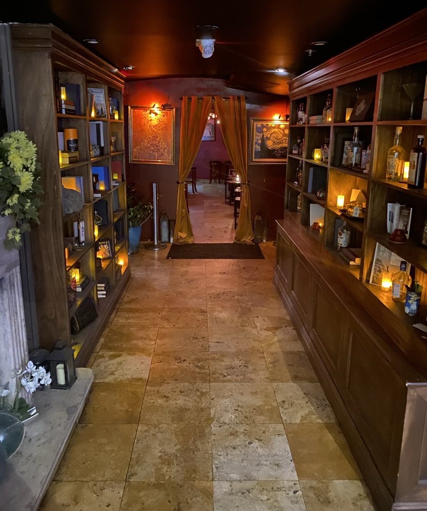 SWIZZLE RUM BAR & DRINKERY - 314 Photos & 150 Reviews - 1120 Collins ...
