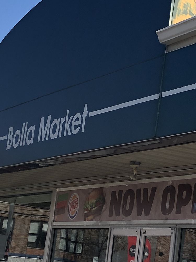 BOLLA MARKET - Updated May 2025 - 12 Photos - 231 Bay St, St.George ...