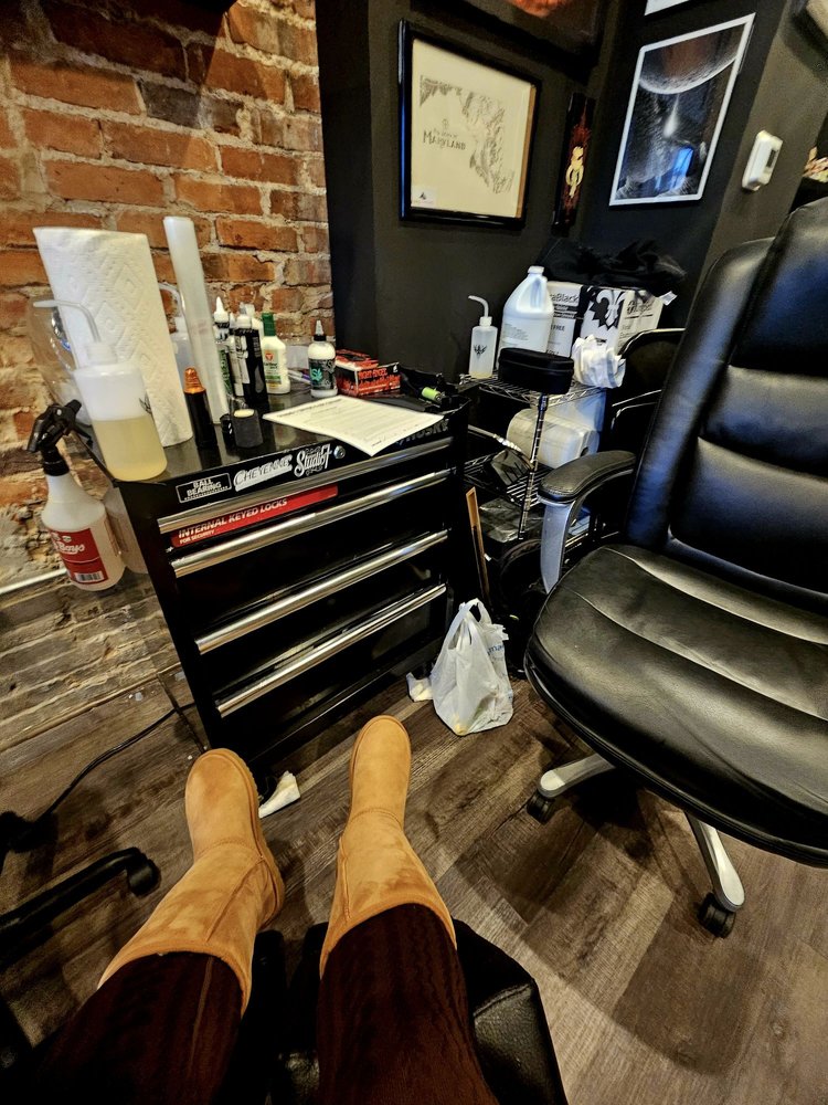 STUDIO 7 TATTOO AND ART GALLERY - Updated September 2024 - 82 Photos ...