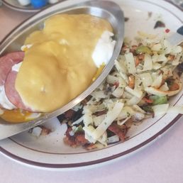 LANCERS RESTAURANT - 329 Photos & 458 Reviews - American (New) - 697 N ...