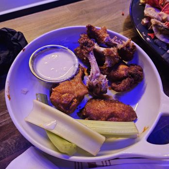 SPIN SEATTLE - Updated October 2025 - 385 Photos & 219 Reviews - 1511 ...