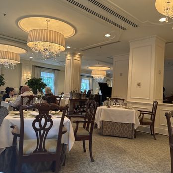 THE LAFAYETTE - Updated December 2024 - 402 Photos & 165 Reviews - 800 ...