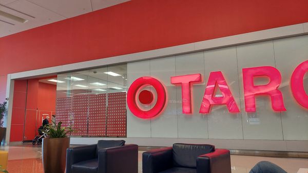 TARGET - Updated November 2025 - 177 Photos & 109 Reviews - 900 Bergen ...