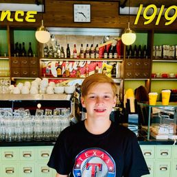 CAFE LANDWER- FRONT - Updated December 2024 - 59 Photos & 22 Reviews ...