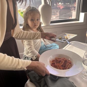 LIOLA - Updated December 2025 - 165 Photos & 120 Reviews - 15-01 149th ...