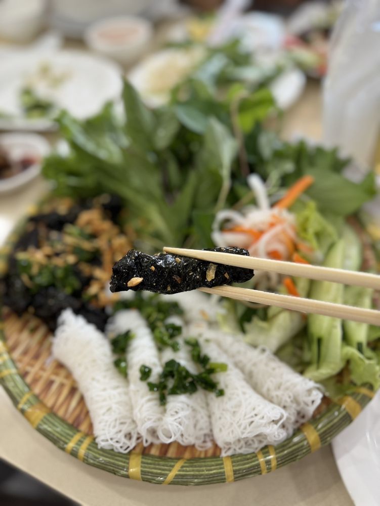 PHO QUE HUONG - Updated January 2025 - 1718 Photos & 456 Reviews - 1160 ...