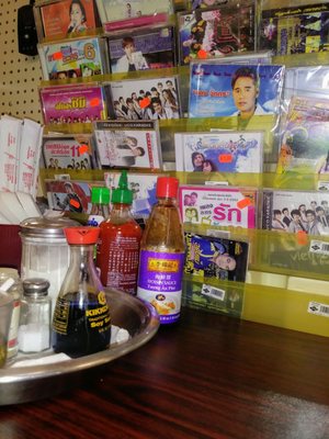 LY FOODS MARKET - 205 Photos & 162 Reviews - Thai - 4440 W Illinois Ave ...