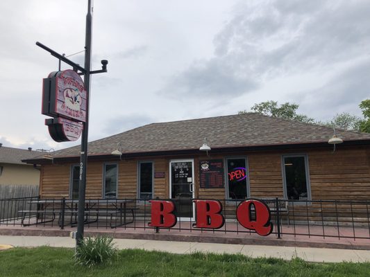 SWINE DINING BBQ - 128 Photos & 211 Reviews - 204 E Mission Ave ...