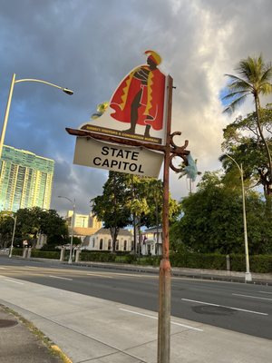 HAWAII STATE CAPITOL - Updated October 2025 - 737 Photos & 56 Reviews ...