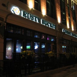 RUSTY BUCKET RESTAURANT AND TAVERN - Updated December 2025 - 185 Photos ...