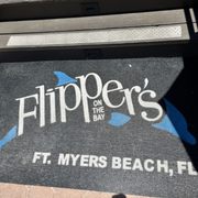 FLIPPERS ON THE BAY - 750 Photos & 791 Reviews - 8767 Estero Blvd, Fort ...