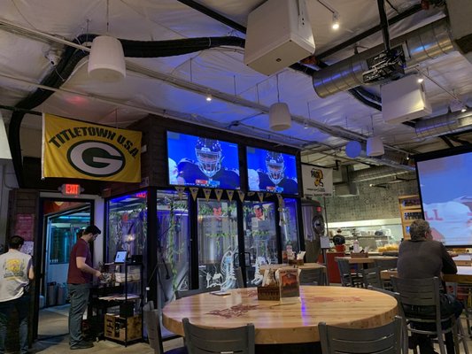 LOCO PATRON BREWERY - Updated October 2025 - 471 Photos & 321 Reviews ...