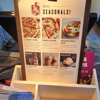 PAGLIACCI PIZZA Updated February 2025 348 Photos 243 Reviews 10600 Main St. Bellevue Washington Pizza Restaurant Reviews Phone Number Yelp