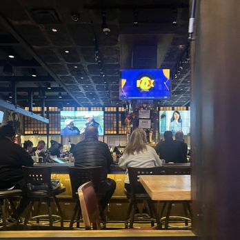 TAP SPORTS BAR - Updated May 2025 - 289 Photos & 257 Reviews - 1777 3rd ...