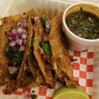 PRETTY LITTLE TACOS - Updated January 2026 - 110 Photos & 85 Reviews ...