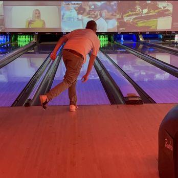 BOWLERO FULLERTON - Updated September 2025 - 159 Photos & 199 Reviews ...