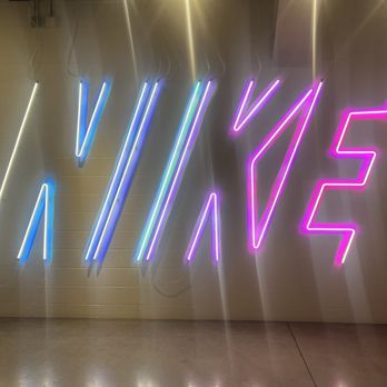 NIKE CHICAGO - Updated January 2026 - 287 Photos & 257 Reviews - 669 N ...
