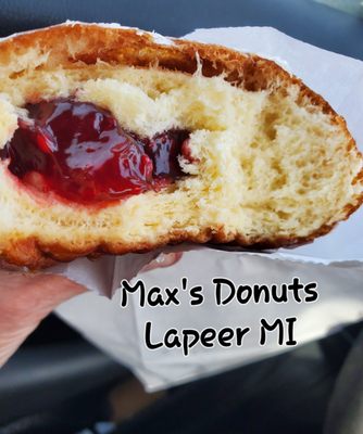 MAX’S DONUTS - 104 Photos & 27 Reviews - 350 W Geneses St, Lapeer ...