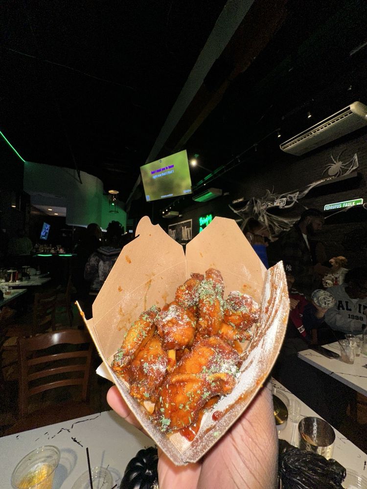 THE MIX - Updated December 2024 - 35 Photos & 15 Reviews - 555 Talbot ...