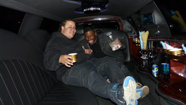 NYC RICH LIMO - Updated December 2025 - 24 Photos & 13 Reviews - 350 ...