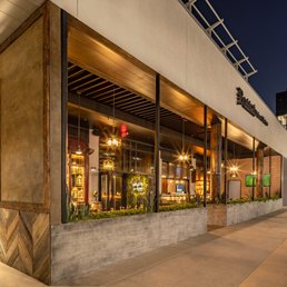 BOSSCAT KITCHEN & LIBATIONS - Updated October 2025 - 8289 Photos & 5790 ...