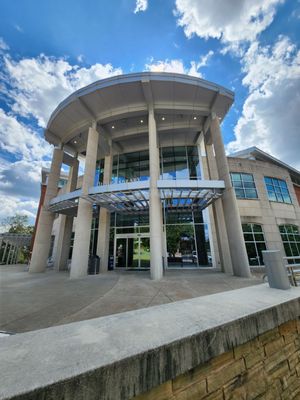 FAYETTEVILLE PUBLIC LIBRARY - Updated July 2025 - 63 Photos & 24 ...