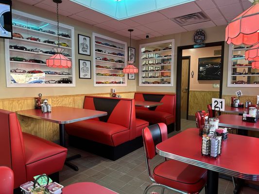 FREEWAY CAFÉ - Updated December 2025 - 35 Photos & 13 Reviews - 4401 E ...