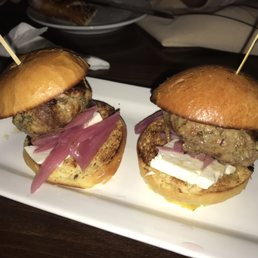 SLÁINTE IRISH PUB AND RESTAURANT - Updated July 2025 - 353 Photos & 396 ...