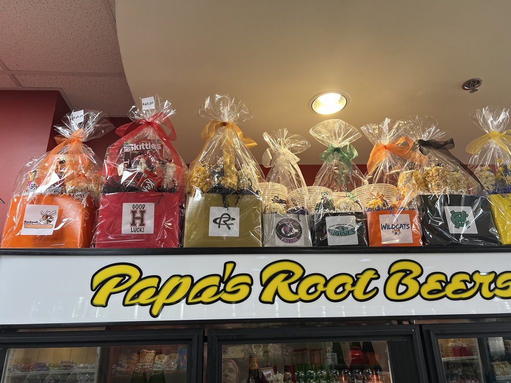 POPCORN PAPA - Updated January 2026 - 44 Photos & 24 Reviews - 919 E I ...