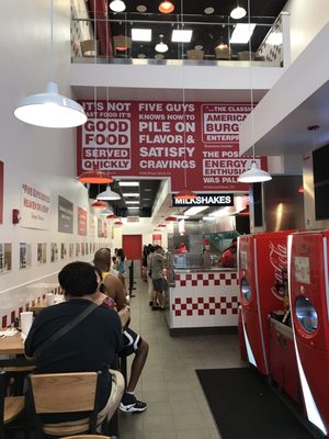 FIVE GUYS - 187 Photos & 171 Reviews - 253 W 42nd St, New York, New ...