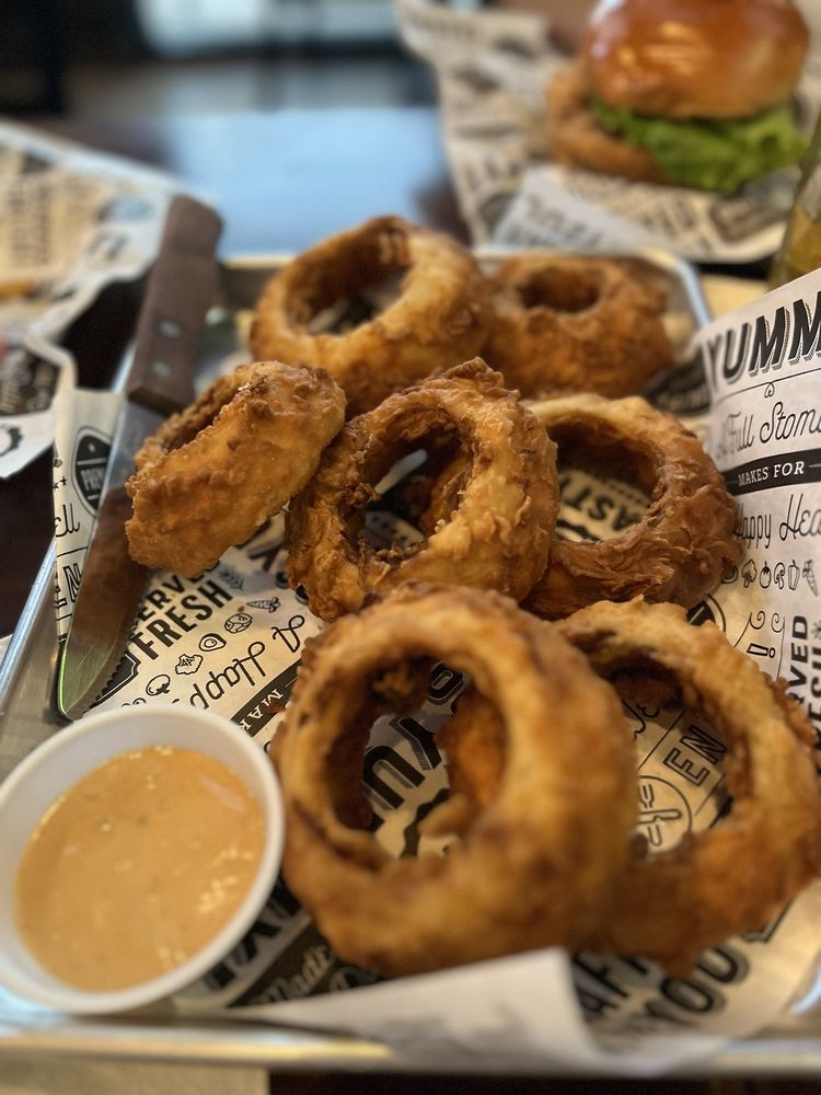 BUSH LEAGUE BAR AND GRILL - Updated May 2025 - 47 Photos & 25 Reviews ...