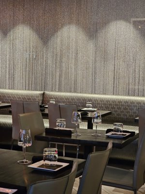 THRIVE - Updated December 2025 - 503 Photos & 473 Reviews - 101 ...