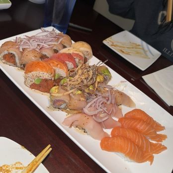 SUSHI DAMU - Updated July 2024 - 758 Photos & 433 Reviews - 3685 ...