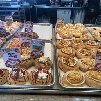 MOJO DONUTS - 2587 Photos & 1924 Reviews - 7906 Pines Blvd, Pembroke ...