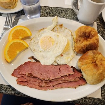 SNOWDON DELI - Updated June 2024 - 218 Photos & 154 Reviews - 5265 ...