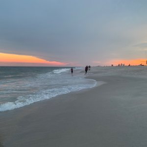 FIELD 6 JONES BEACH - 382 Photos & 36 Reviews - 1 Ocean Pkwy, Wantagh ...
