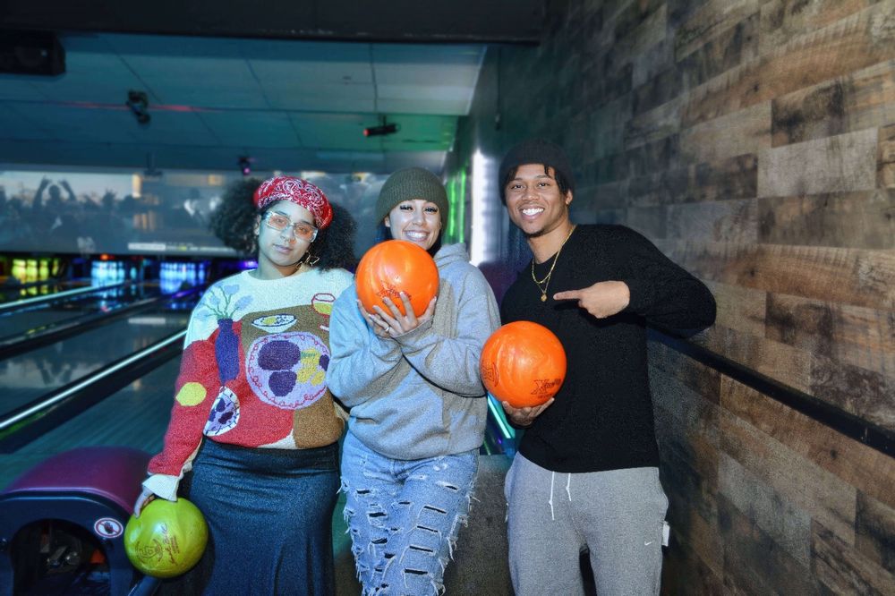 BOWL 360 OZONE PARK - Updated October 2024 - 176 Photos & 179 Reviews - 98-18 Rockaway Blvd ...