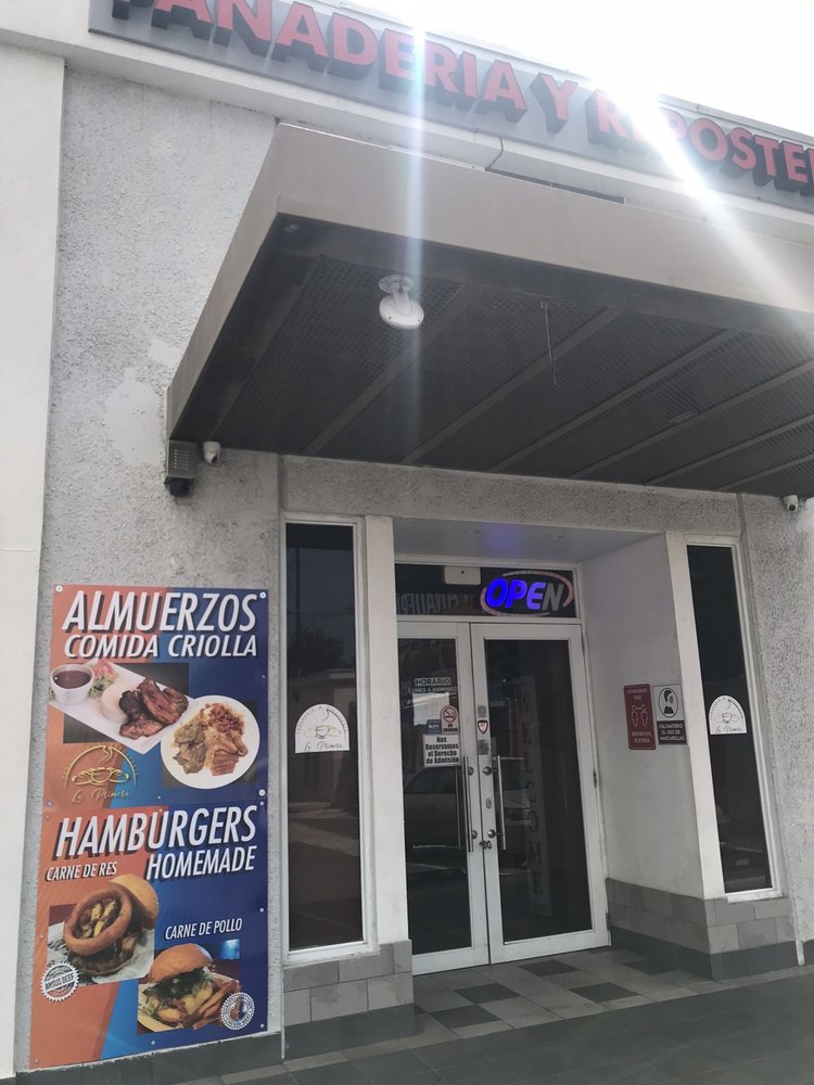 PANADERIA & REPOSTERIA LA PRIMERA - Avenida Campo Rico S/N, Carolina ...