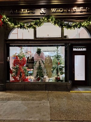 ALICE & WONDER - Updated October 2025 - 42 Photos - 611 N State St ...