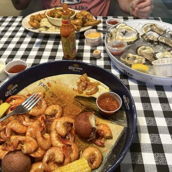 FLYING FISH - Updated April 2025 - 265 Photos & 322 Reviews - 300 E ...