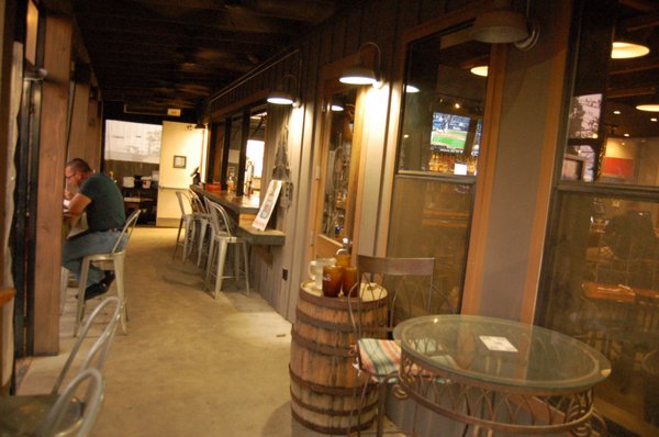 THE TIPSY OAK - 646 Photos & 679 Reviews - 301 E Front St, Arlington ...