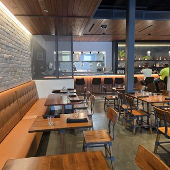 COOPER’S TAVERN & TAPROOM - Updated October 2025 - 73 Photos & 81 ...