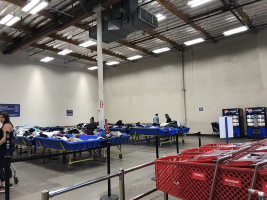 GOODWILL - 32 Photos & 68 Reviews - 5400 Date Ave, Sacramento, CA - Yelp