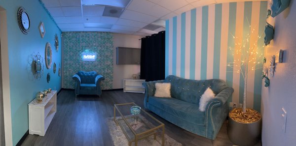 NEW BODY REV - Updated August 2025 - 17 Photos - 341 N Buffalo Dr, Las ...