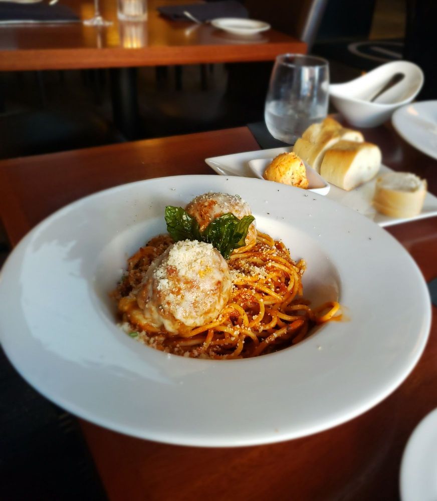 LEONE’S ITALIAN - 437 Photos & 258 Reviews - 455 Granby St, Norfolk, VA ...