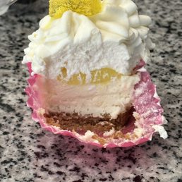 SWEET SURRENDER BAKERY - Updated December 2025 - 584 Photos & 499 ...