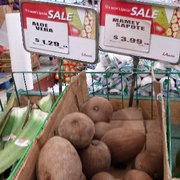 LA MART - 39 Photos & 18 Reviews - 2159 W Patapsco Ave, Baltimore, MD ...