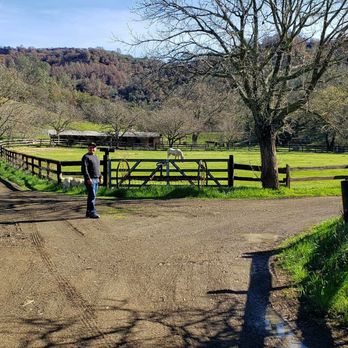 RUSTRIDGE RANCH BED & BREAKFAST - Updated October 2025 - 17 Photos ...