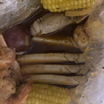 PIER 11 BOILING SEAFOOD & BAR - Updated August 2025 - 59 Photos & 69 ...