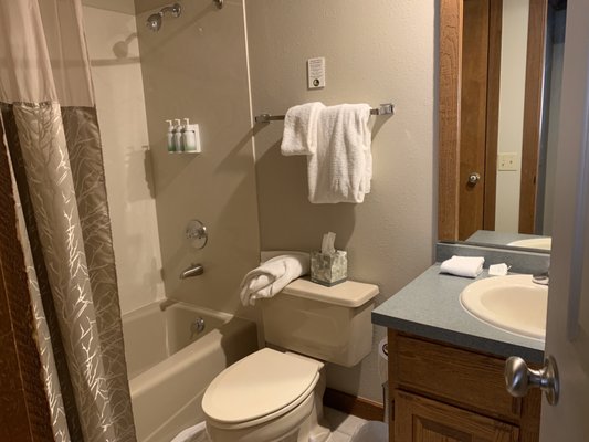 GOLD POINT RESORT - Updated October 2025 - 27 Photos & 11 Reviews - 53 ...